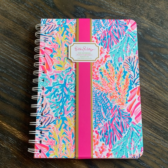 Lilly Pulitzer | Office | Lilly Pulitzer Mini Notebook In Splashdance ...
